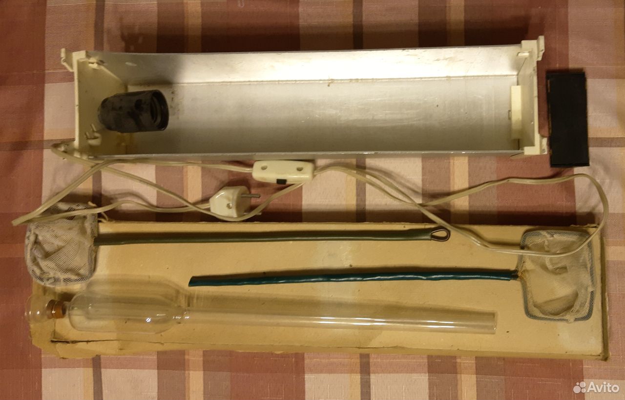 Аквариумные лампа, термометр, отсос и сачки. СССР